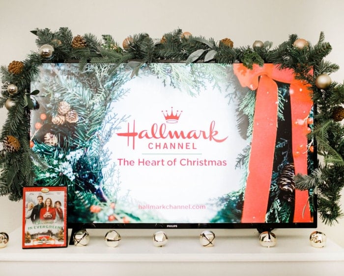 Hallmark Christmas Movies Party | Best Friends For Frosting