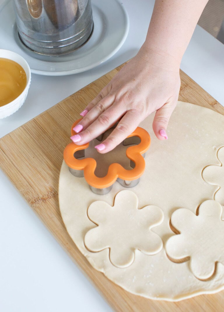Mini Flower Lemon Tarts - Best Friends For Frosting
