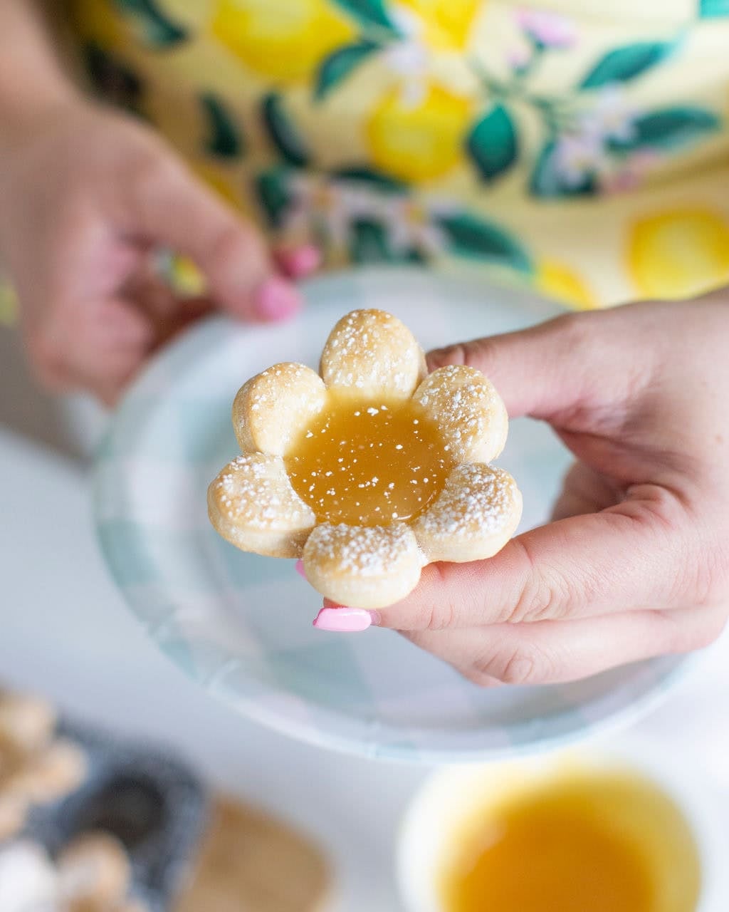 Mini Flower Lemon Tarts - Best Friends For Frosting
