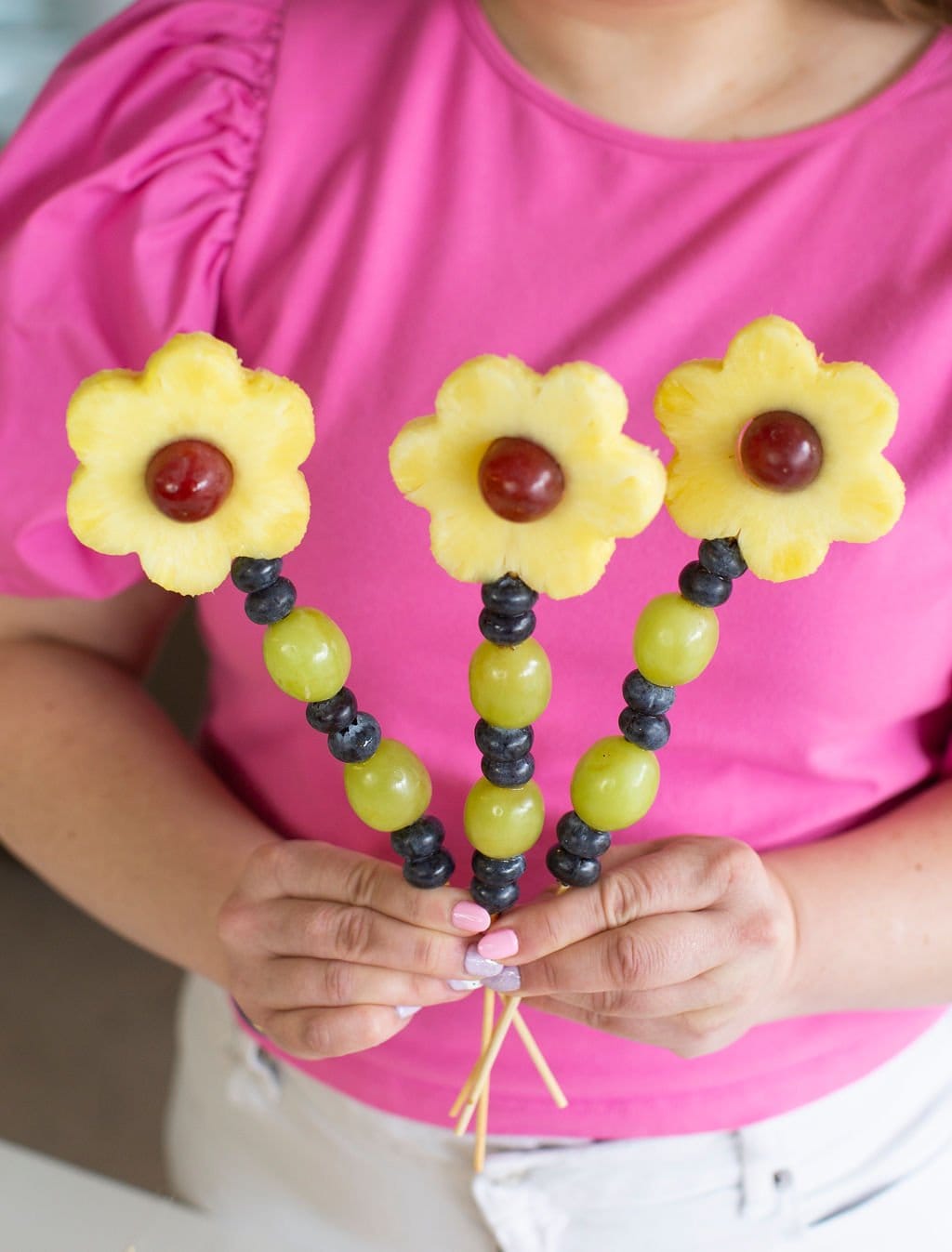 Fruit Flowers: Edible Arrangements Copycat - Best Friends For Frosting